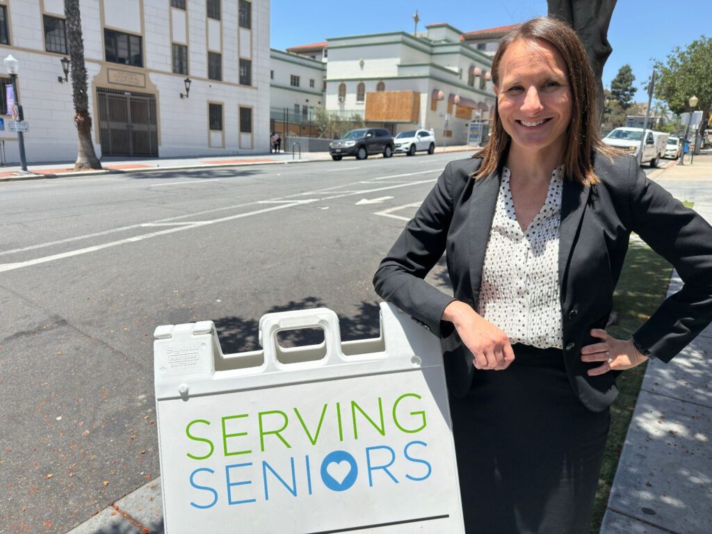 As more older San Diegans experience homelessness, Serving Seniors ...